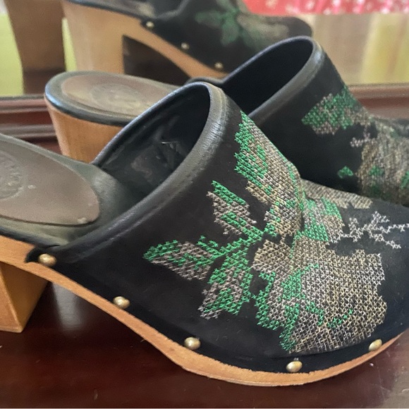 Penelope Chilvers | Shoes | Penelope Chivers 38 Look Great | Poshmark